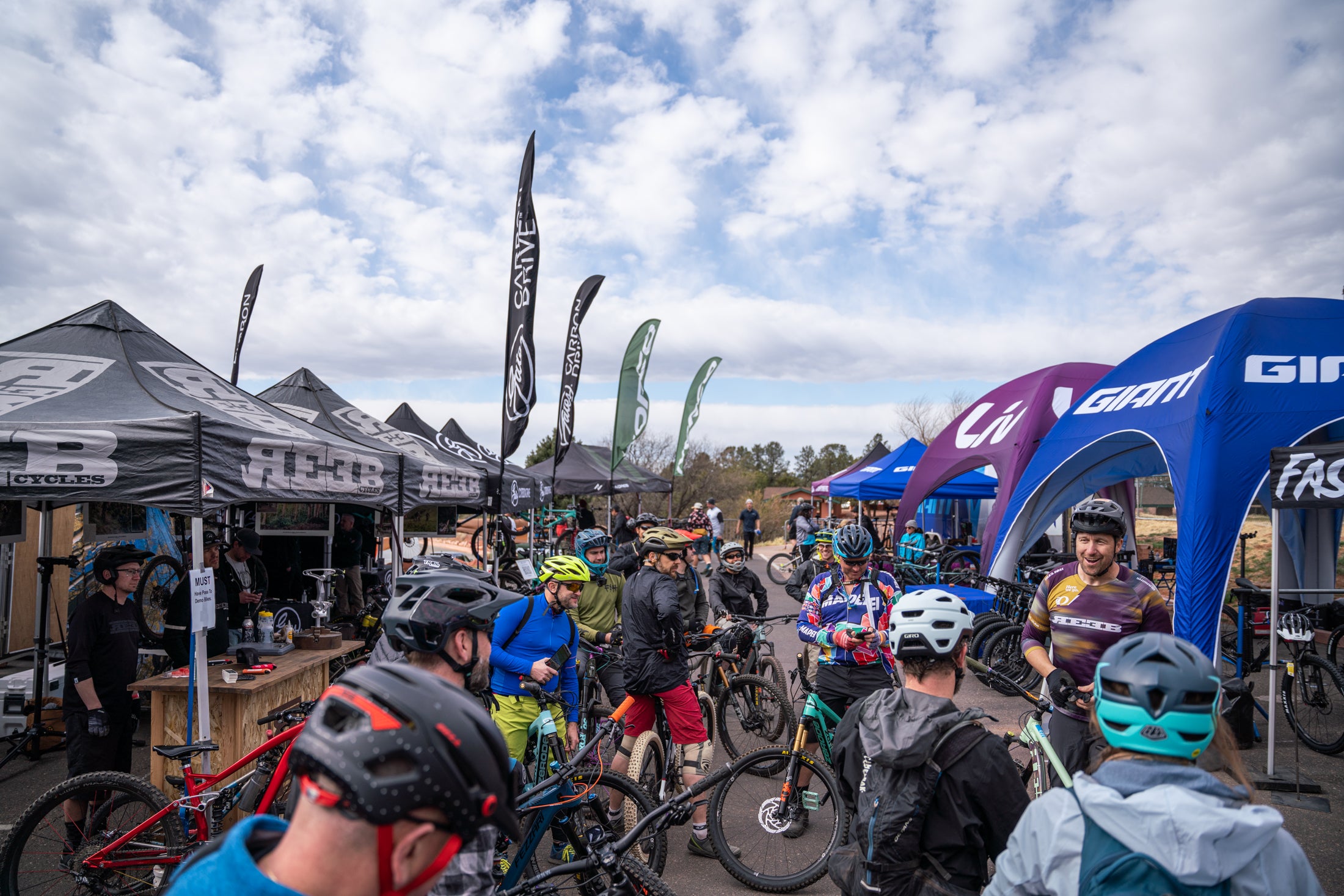 Demo Bikes – REEB Cycles